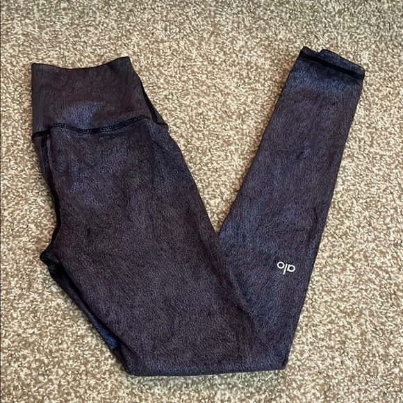 ALO Yoga | Pants & Jumpsuits | Alo Yoga Indigo Blue Metallic Crackle ...